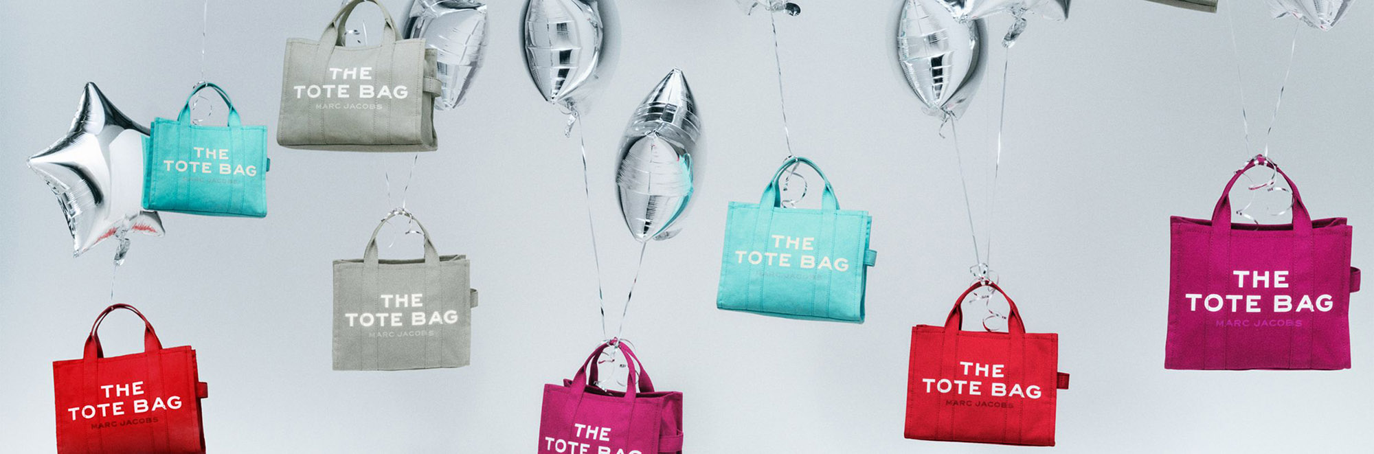 Marc Jacobs Canada | Designer Fashion | Free Home Delivery